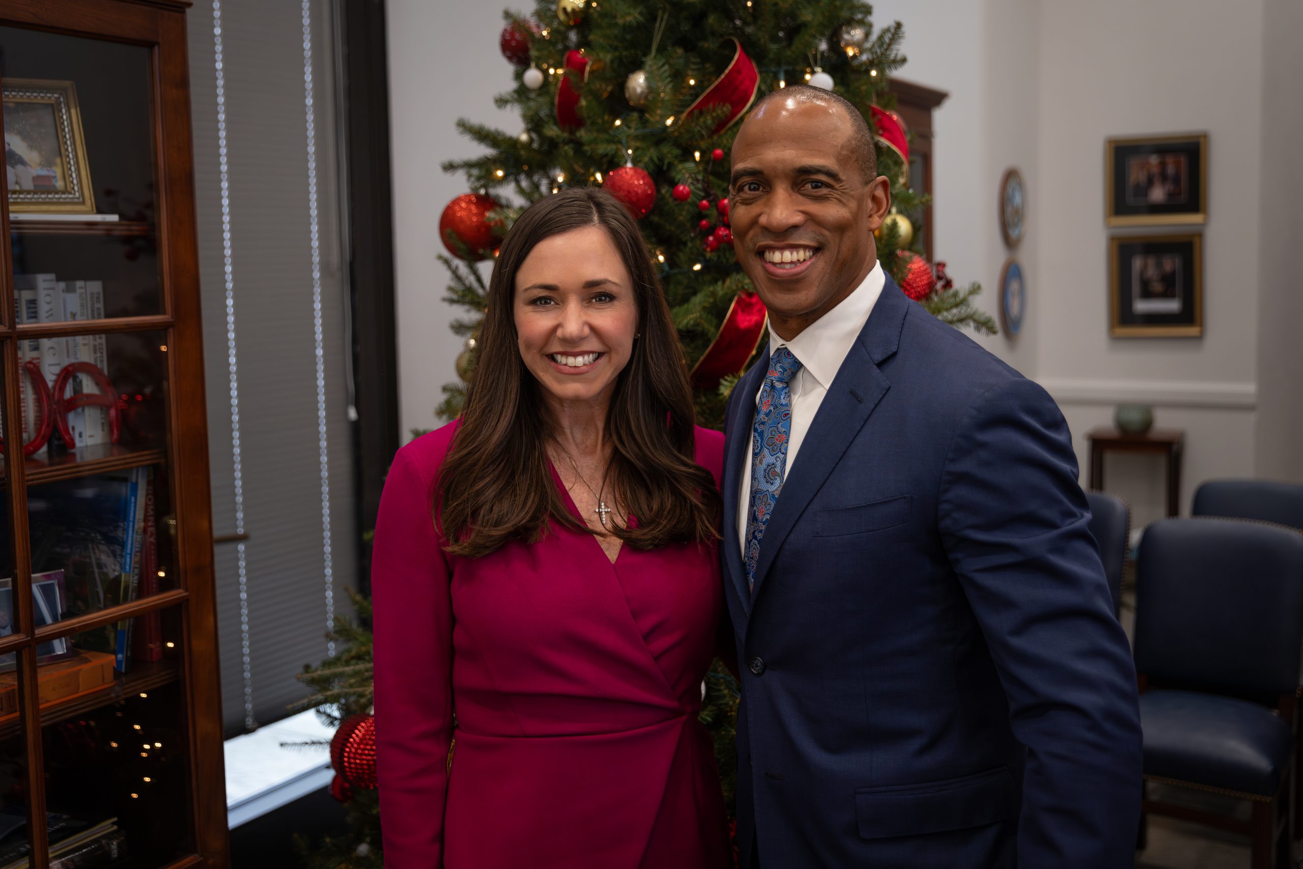 U.S. Senator Katie Britt: Scott Turner Will Restore American Dream as ...